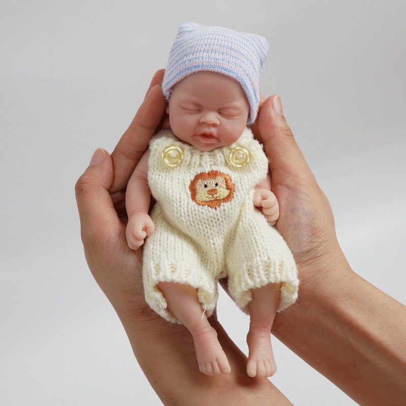 Miaio Reborn Baby Doll 7 Inch Silicone Doll Girl Mini Realistic Newborn ...